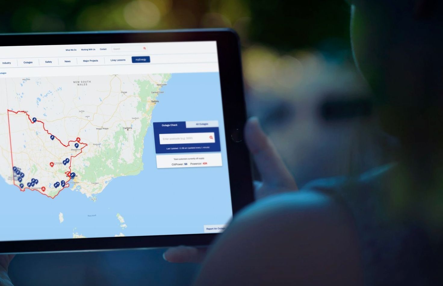 Stay safe near powerlines | CitiPower & Powercor